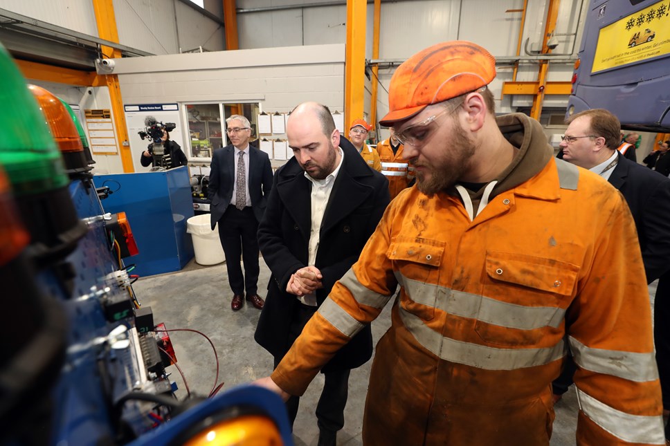 Richard Holden MP visit to First Bus x Reaseheath Apprentice Training ...