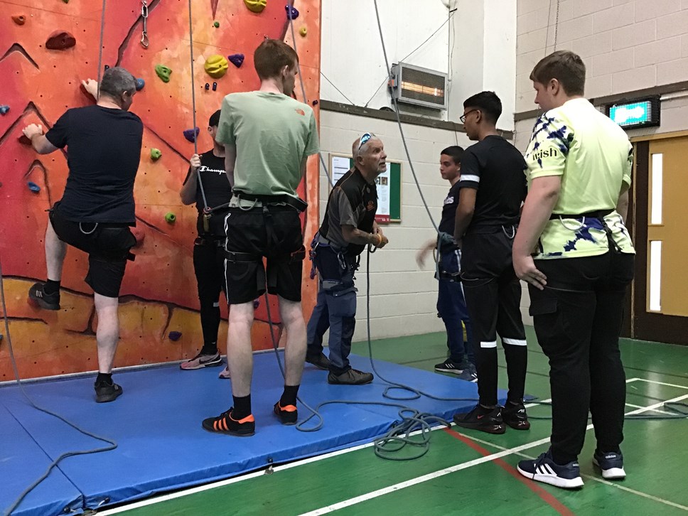 Climbing Wall (5) | First Bus UK News