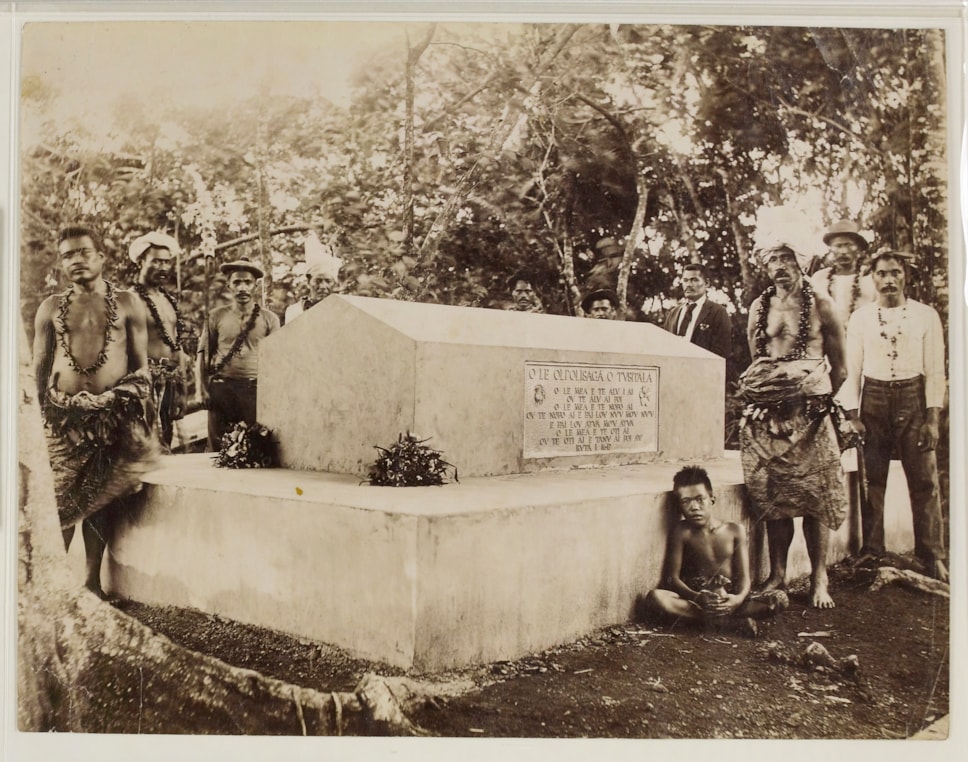 Tomb of Robert Louis Stevenson on Mount Vaea, Upolu. | National Library ...