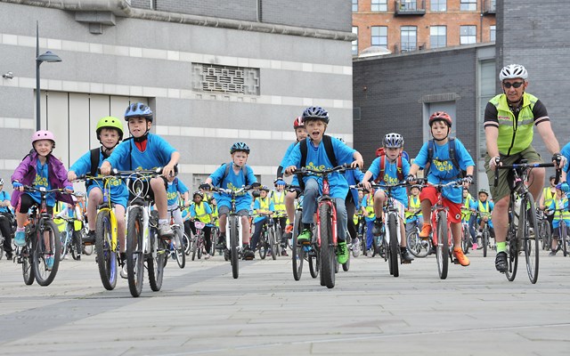 Leeds gets into gear with second bike library