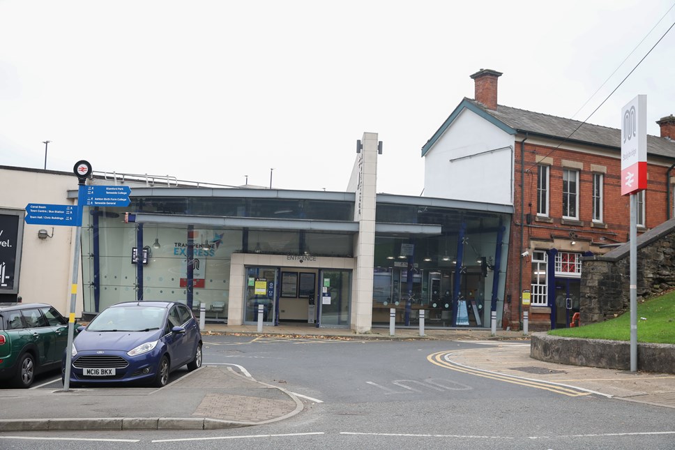 Stalybridge station-4 | TransPennine Express News