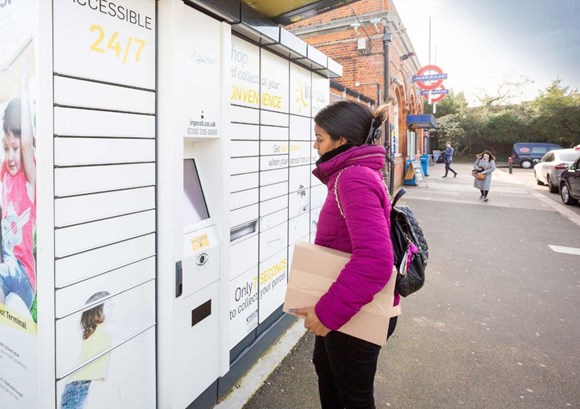 TfL Press Release - TfL asks shoppers to go green this Black Friday TfL Press Release - TfL asks shoppers to go green this Black Friday