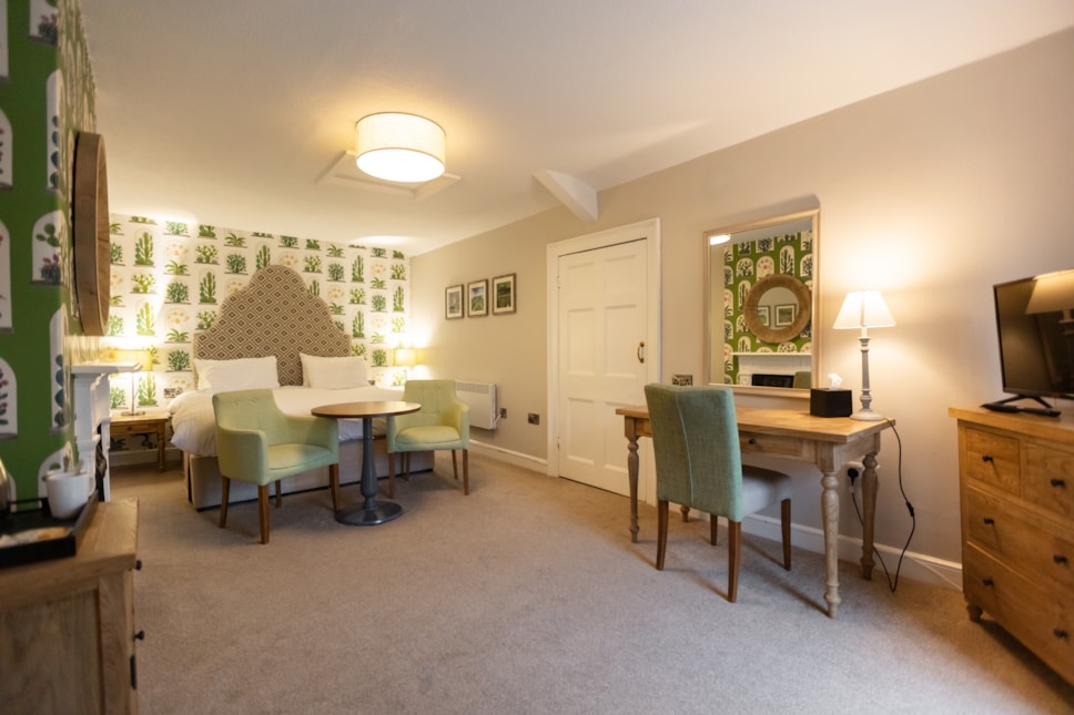 Nidd Hall Hotel Bedroom Cottage Room | Warner Hotels News