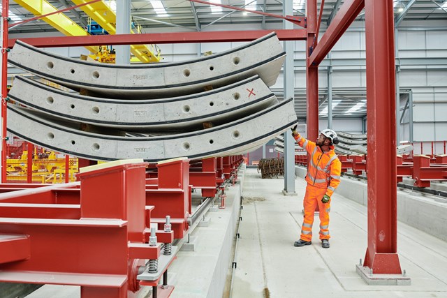 Engineer inspects a pre-cast concrete tunnel segment at HS2's Chiltern ...