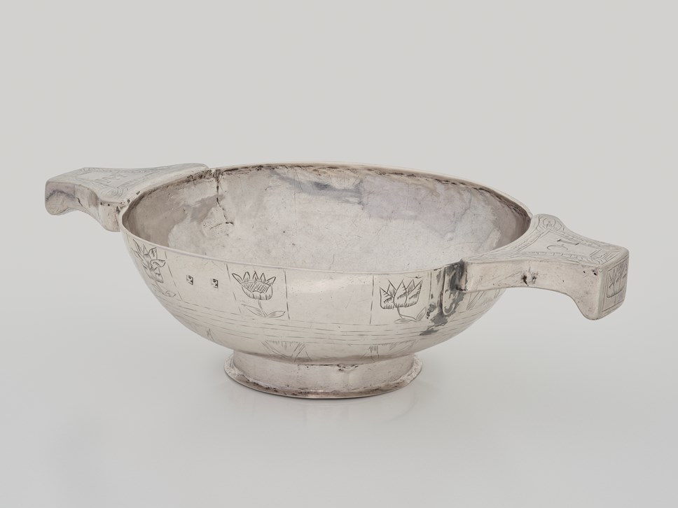 Silver quaich, probably by Matthew Colquhoun, Ayr, c. 1685 © National ...