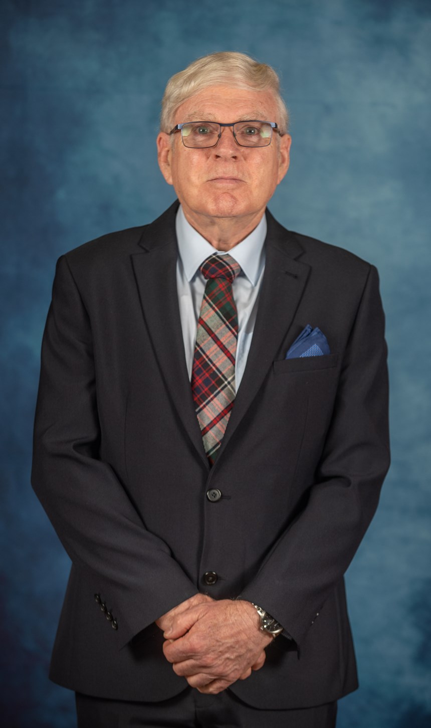 Cllr Peter Bloomfield full length | Moray Council News