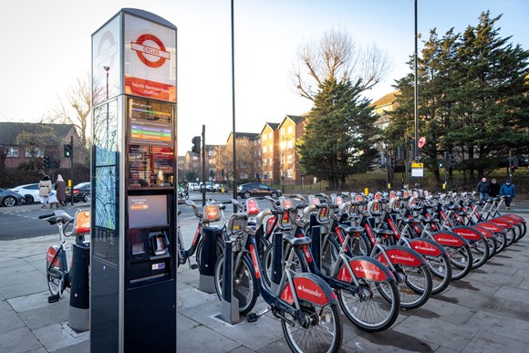 Record-Breaking Santander Cycles Scheme Expands in Southwark with Seven ...