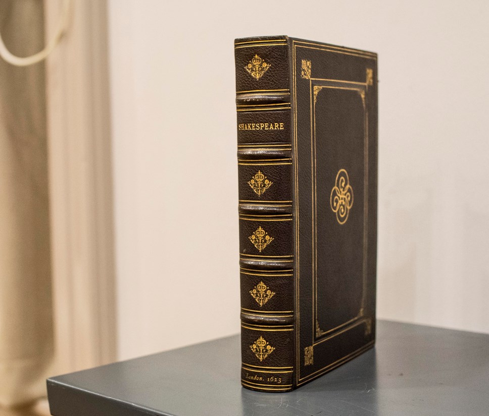 The binding of the National Library of Scotland's First Folio ...
