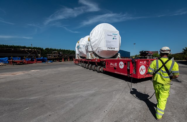World-leading Keadby 2 turbine arrives at its North Lincolnshire home
